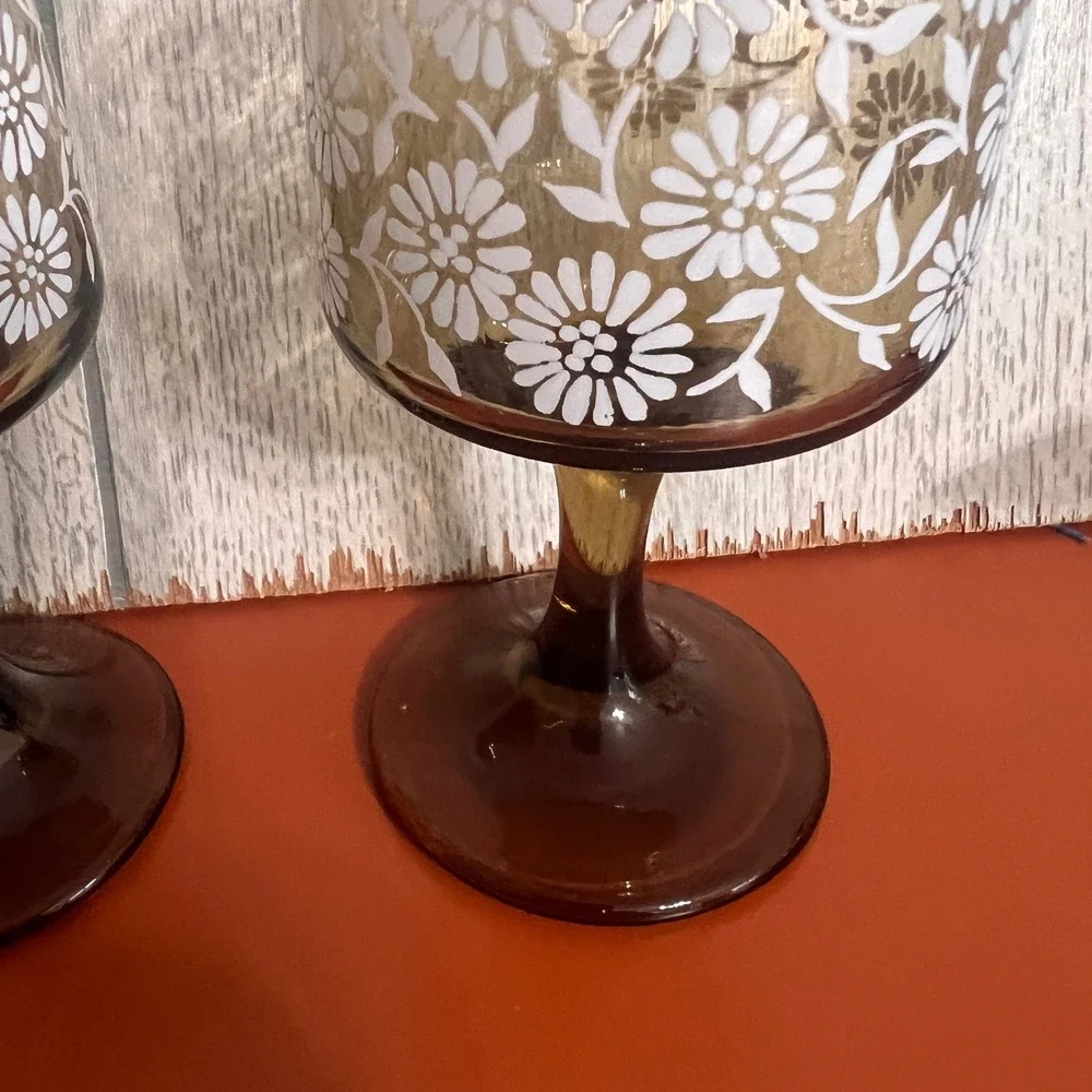 Libby's | Dining | Vintage Libbys Amber Glass Daisy Goblets Floral ...